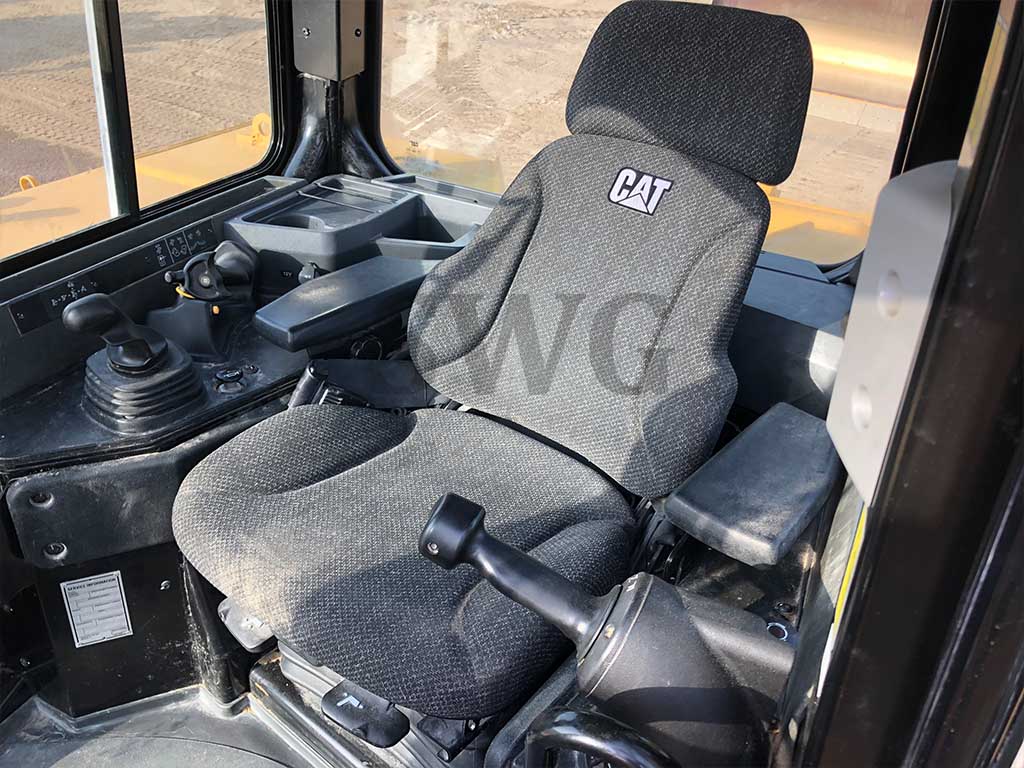 Caterpillar D8T Dozer for Sale - Australia, Mexico, Ghana, Chile ...