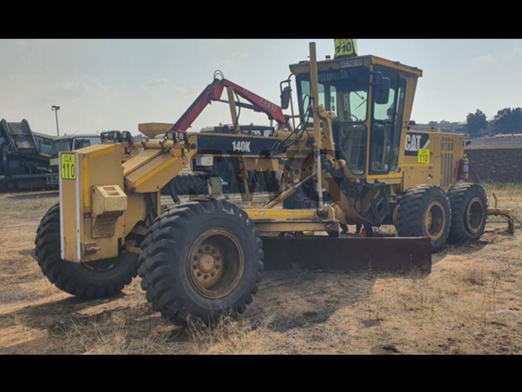 CATERPILLAR 140K
