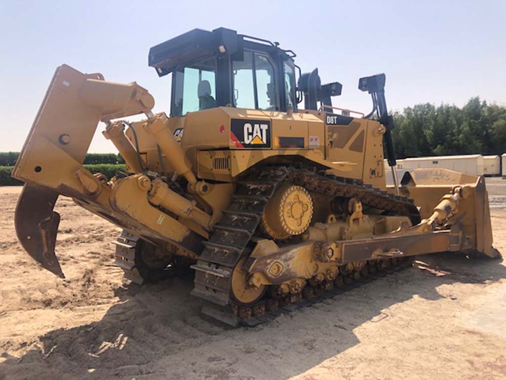 CATERPILLAR D8T