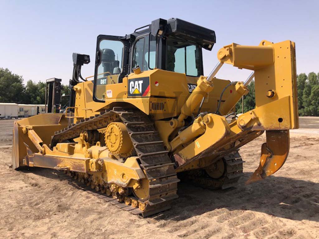 CATERPILLAR D8T