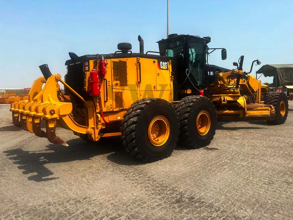 CATERPILLAR 16M